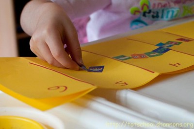 Sticker Number Line « Shannon's Tot School