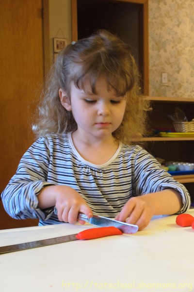 Introduction to a Ruler « Shannon's Tot School